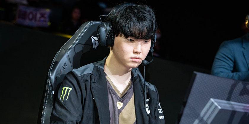 La double consécration pour Chovy qui remporte le titre de MVP et de ...