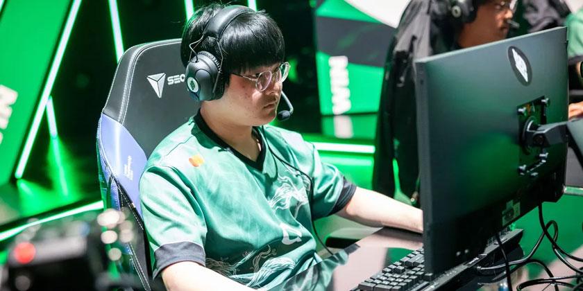 Mercato LoL : FlyQuest annonce les départs de son midlaner et de son ...
