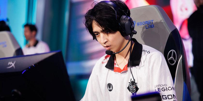 Hans sama au micro de Trayton face à la nouvelle génération d’ADC ...